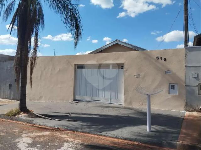 Casa / Sobrado para Venda em Araraquara/SP Jardim Roberto Selmi Dei 2 Quartos