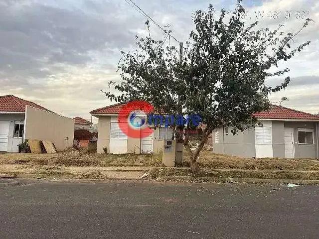Casa / Sobrado para Venda em Araraquara/SP Jardim Roberto Selmi Dei 2 Quartos