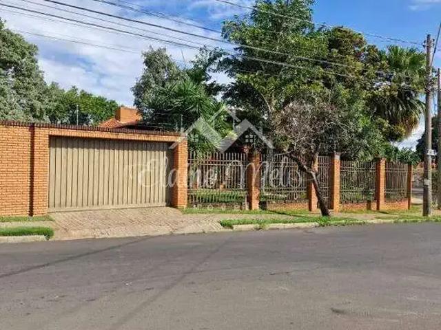 Casa / Sobrado para Venda em Araraquara/SP Jardim Santa Angelina 7 Quartos