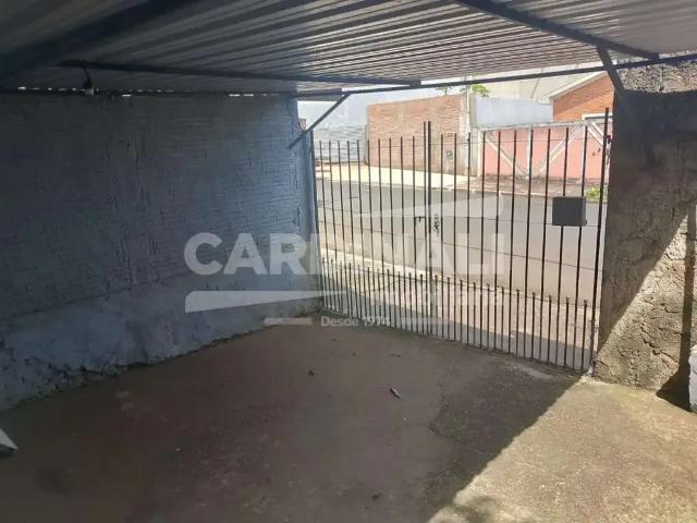 Casa / Sobrado para Venda em Araraquara/SP Jardim Tamoio 2 Quartos