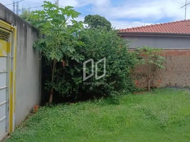 Casa / Sobrado para Venda em Araraquara/SP Jardim Universal 3 Quartos