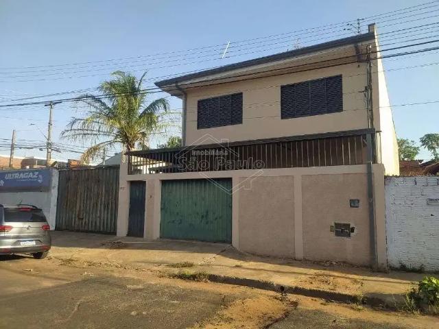 Casa / Sobrado para Venda em Araraquara/SP Jardim Veneza 4 Quartos