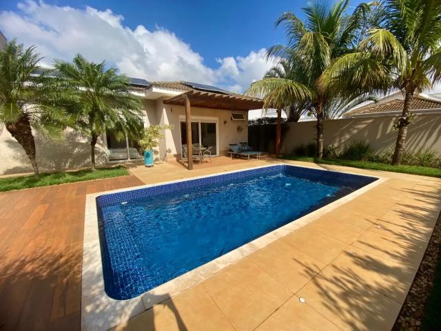 Casa / Sobrado para Venda em Araraquara/SP Portal das Araucárias 5 Quartos