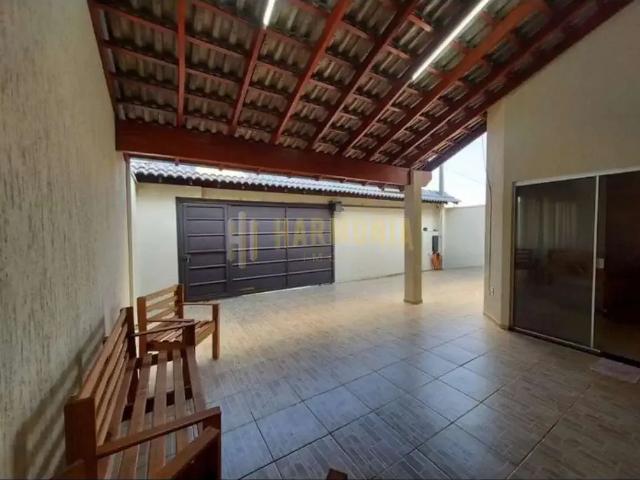 Casa / Sobrado para Venda em Araraquara/SP Parque Gramado II 3 Quartos