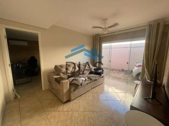 Casa / Sobrado para Venda em Araraquara/SP Parque Igaçaba 2 Quartos
