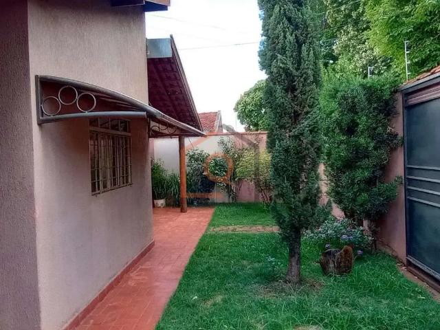 Casa / Sobrado para Venda em Araraquara/SP Parque Laranjeiras 2 Quartos