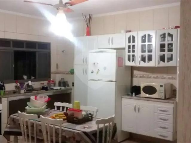 Casa / Sobrado para Venda em Araraquara/SP Parque Residencial Vale do Sol 2 Quartos