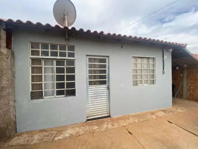 Casa / Sobrado para Venda em Araraquara/SP Parque Residencial Valle Verde 2 Quartos