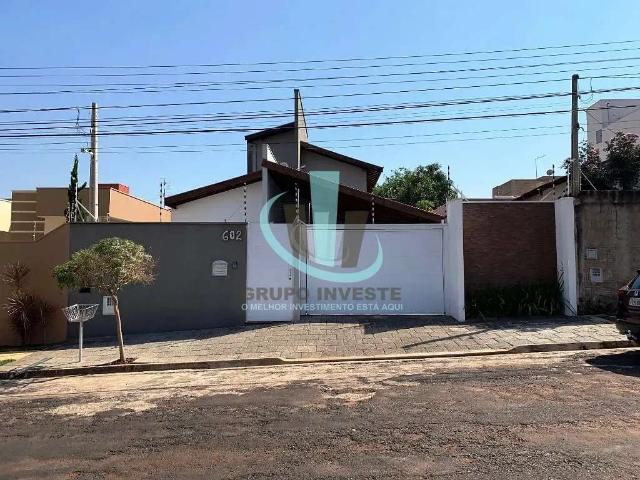 Casa / Sobrado para Venda em Araraquara/SP Residencial Cambuy 3 Quartos