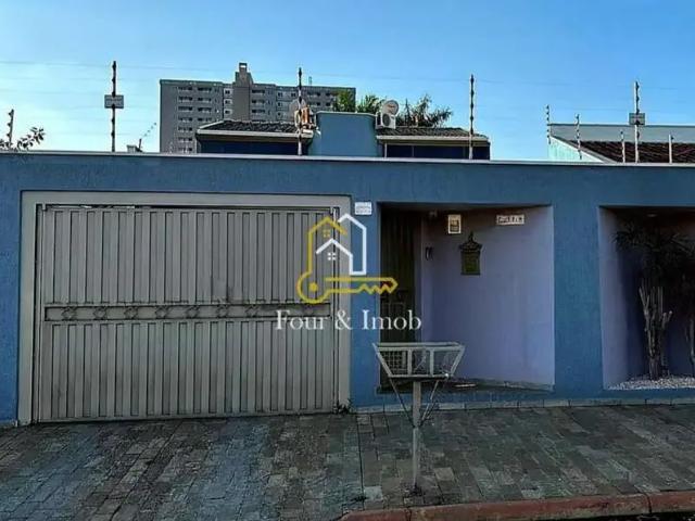 Casa / Sobrado para Venda em Araraquara/SP Residencial Cambuy 4 Quartos