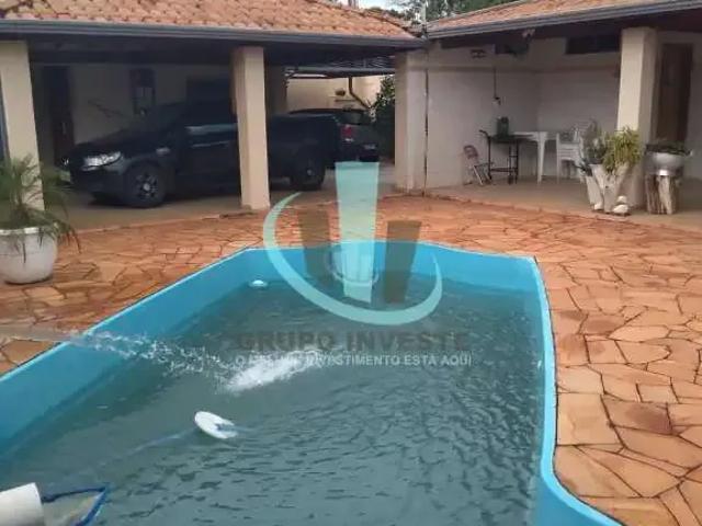 Casa / Sobrado para Venda em Araraquara/SP Vila Vieira Vila Xavier 3 Quartos