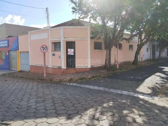 Casa / Sobrado para Venda em Araraquara/SP Vila Xavier Vila Xavier 3 Quartos
