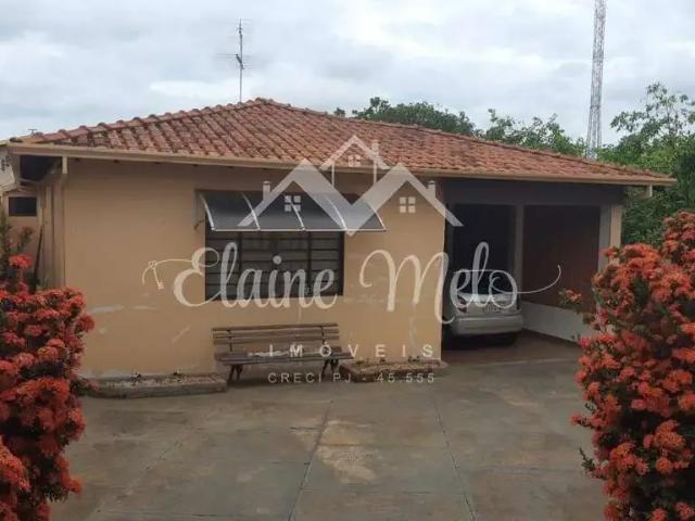Casa / Sobrado para Venda em Araraquara/SP Vila Xavier Vila Xavier 3 Quartos
