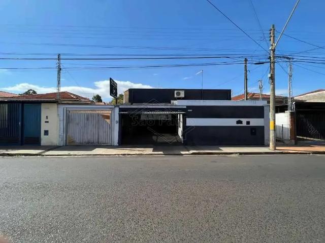 Casa / Sobrado para Venda em Araraquara/SP Vila Xavier Vila Xavier 5 Quartos