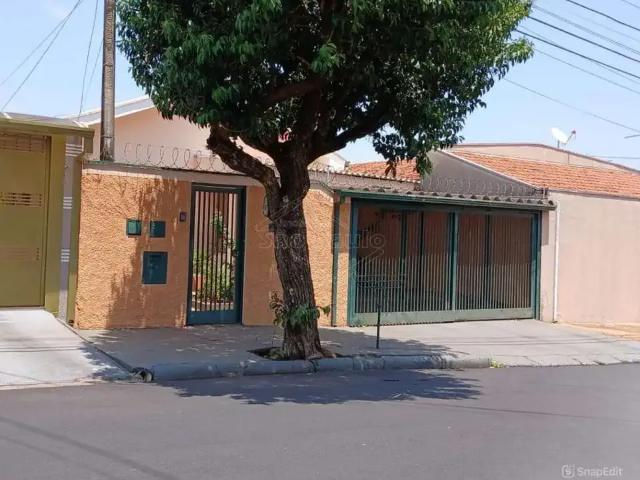 Casa / Sobrado para Venda em Araraquara/SP Vila Cidade Industrial Vila Xavier 4 Quartos