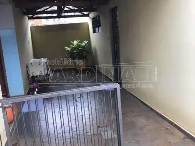 Casa / Sobrado para Venda em Araraquara/SP Vila Cidade Industrial Vila Xavier 3 Quartos