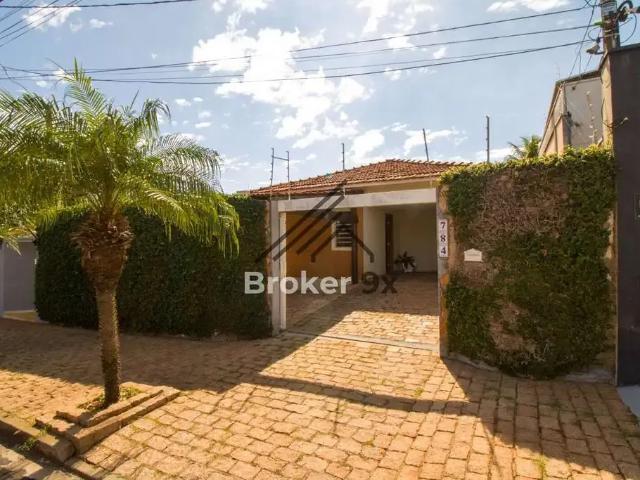 Casa / Sobrado para Venda em Araraquara/SP Vila Harmonia 3 Quartos