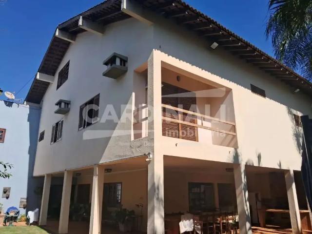 Casa / Sobrado para Venda em Araraquara/SP Vila Harmonia 4 Quartos