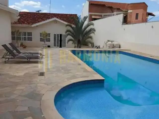 Casa / Sobrado para Venda em Araraquara/SP Vila Harmonia 3 Quartos