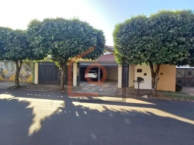 Casa / Sobrado para Venda em Araraquara/SP Vila Harmonia 3 Quartos