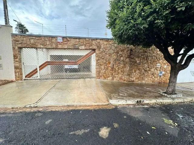 Casa / Sobrado para Venda em Araraquara/SP Vila Harmonia 3 Quartos