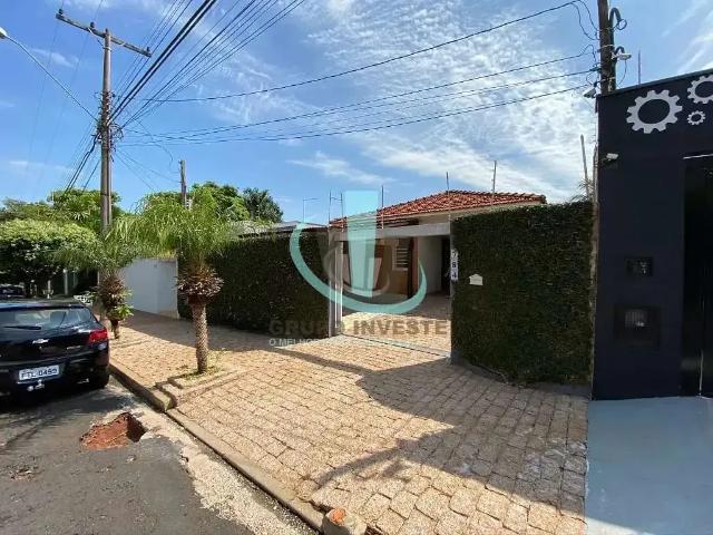 Casa / Sobrado para Venda em Araraquara/SP Vila Harmonia 3 Quartos