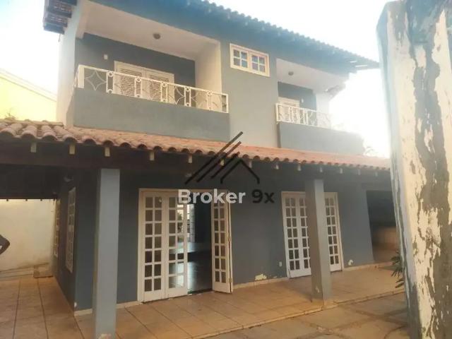 Casa / Sobrado para Venda em Araraquara/SP Vila Harmonia 3 Quartos