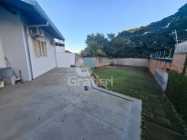 Casa / Sobrado para Venda em Araraquara/SP Vila Harmonia 3 Quartos