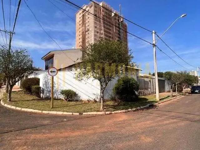 Casa / Sobrado para Venda em Araraquara/SP Vila Harmonia 3 Quartos