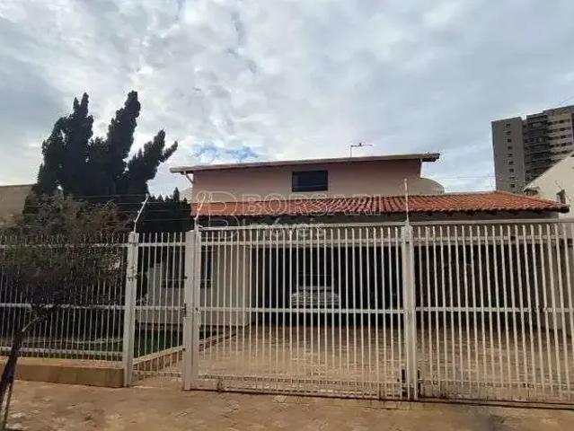 Casa / Sobrado para Venda em Araraquara/SP Vila João Godói 3 Quartos