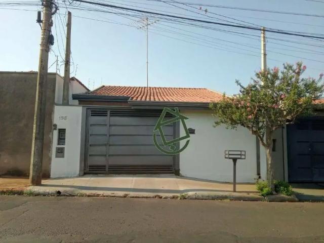 Casa / Sobrado para Venda em Araraquara/SP Vila José Bonifácio 2 Quartos