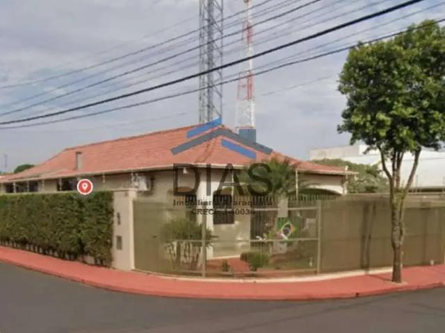Casa / Sobrado para Venda em Araraquara/SP Vila Santa Maria Vila Xavier 4 Quartos