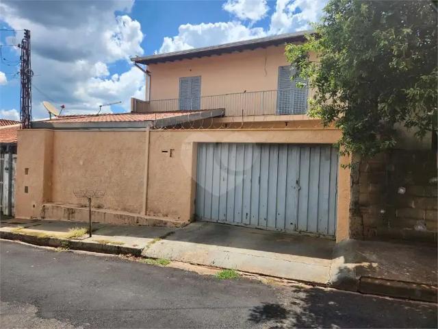 Casa / Sobrado para Venda em Araraquara/SP Vila Santa Maria Vila Xavier 2 Quartos