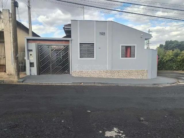 Casa / Sobrado para Venda em Araraquara/SP Vila Santa Maria Vila Xavier 3 Quartos