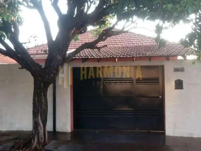 Casa / Sobrado para Venda em Araraquara/SP Vila Santana 3 Quartos