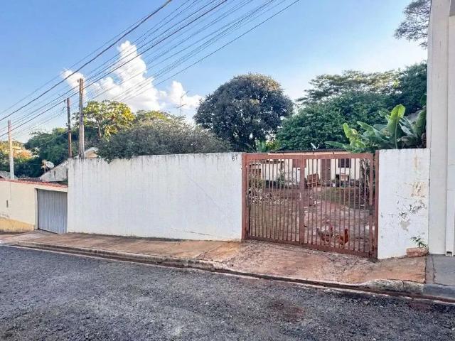 Casa / Sobrado para Venda em Araraquara/SP Vila Standard 1 Quartos