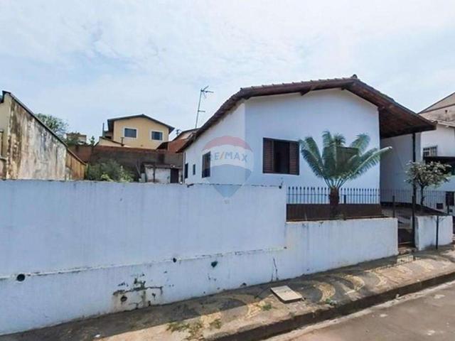 Casa / Sobrado para Venda em Araras/SP Vila Santo Antônio 3 Quartos