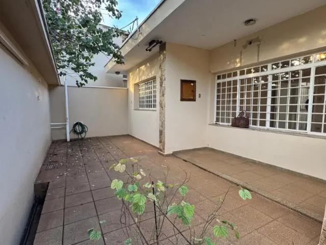 Casa / Sobrado para Venda em Araras/SP Centro 3 Quartos
