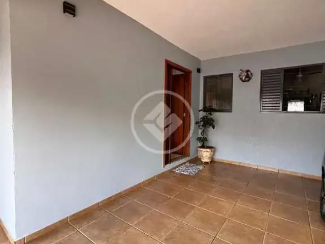 Casa / Sobrado para Venda em Araras/SP Conjunto Habitacional Heitor Villa Lobos 3 Quartos