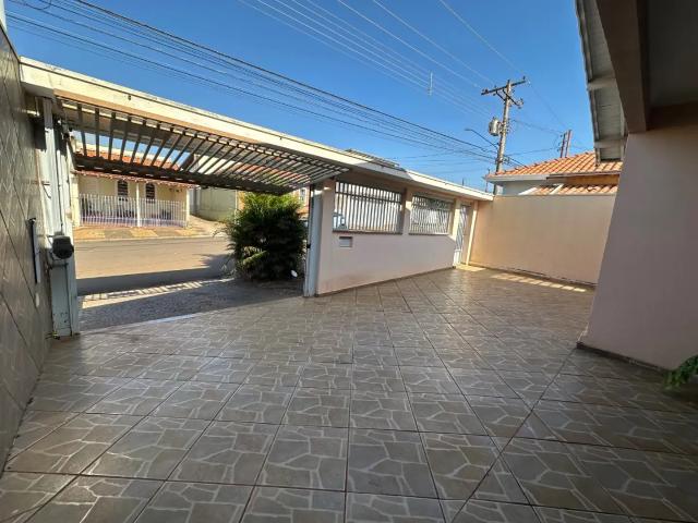 Casa / Sobrado para Venda em Araras/SP Jardim Cândida