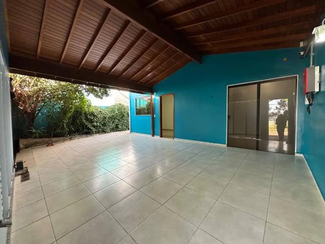 Casa / Sobrado para Venda em Araras/SP Jardim Esmeralda 3 Quartos