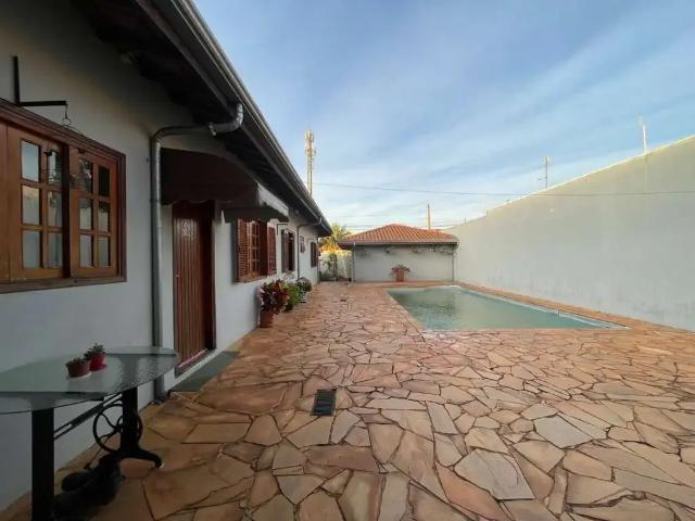 Casa / Sobrado para Venda em Araras/SP Jardim José Ometto III 3 Quartos