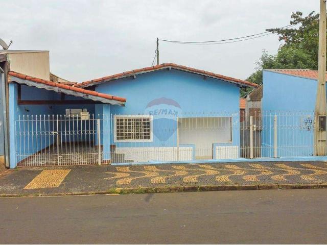 Casa / Sobrado para Venda em Araras/SP Jardim São João 3 Quartos