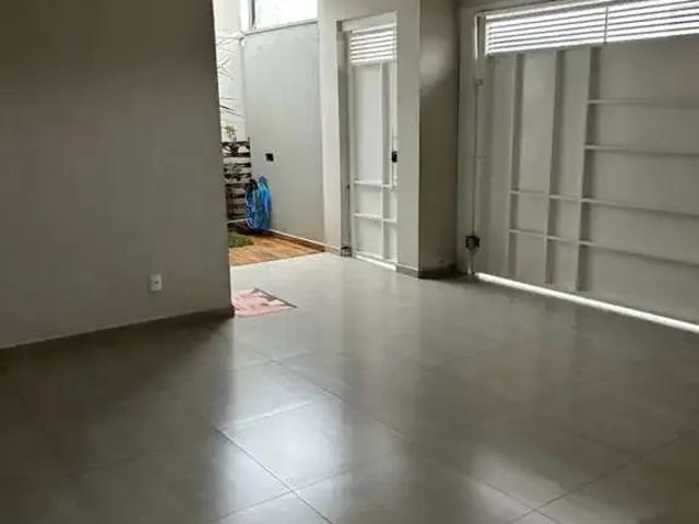 Casa / Sobrado para Venda em Araras/SP Jardim Samantha 3 Quartos