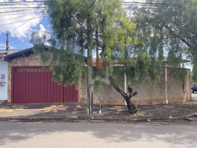 Casa / Sobrado para Venda em Araras/SP Jardim Residencial Alvorada 3 Quartos