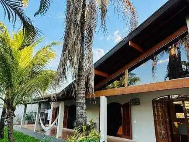 Casa / Sobrado para Venda em Araras/SP Parque Santa Cândida 3 Quartos