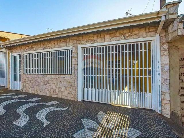 Casa / Sobrado para Venda em Araras/SP Parque Tiradentes 3 Quartos