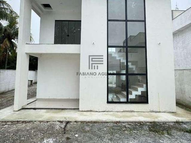 Casa / Sobrado para Venda em Araruama/RJ Areal 3 Quartos