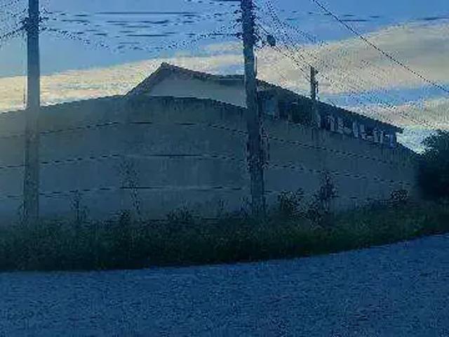 Casa / Sobrado para Venda em Araruama/RJ Areal 3 Quartos