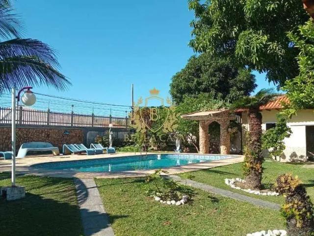 Casa / Sobrado para Venda em Araruama/RJ Areal 4 Quartos